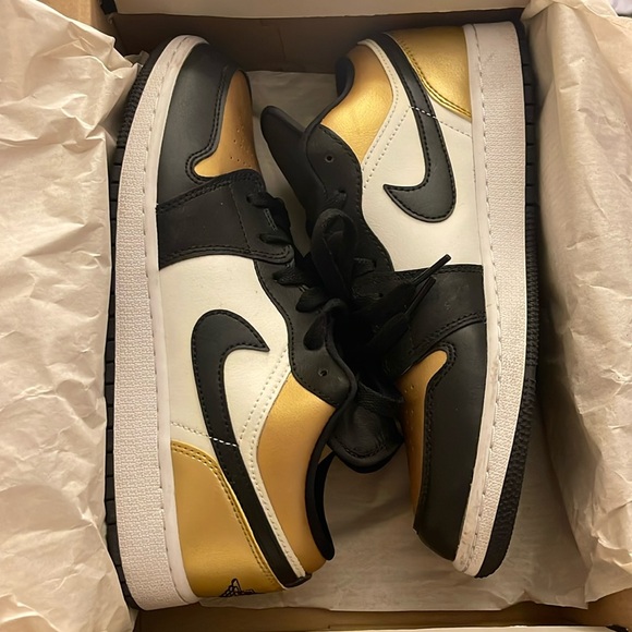 Jordan | Shoes | Retro Low Top Gold Toe | Poshmark